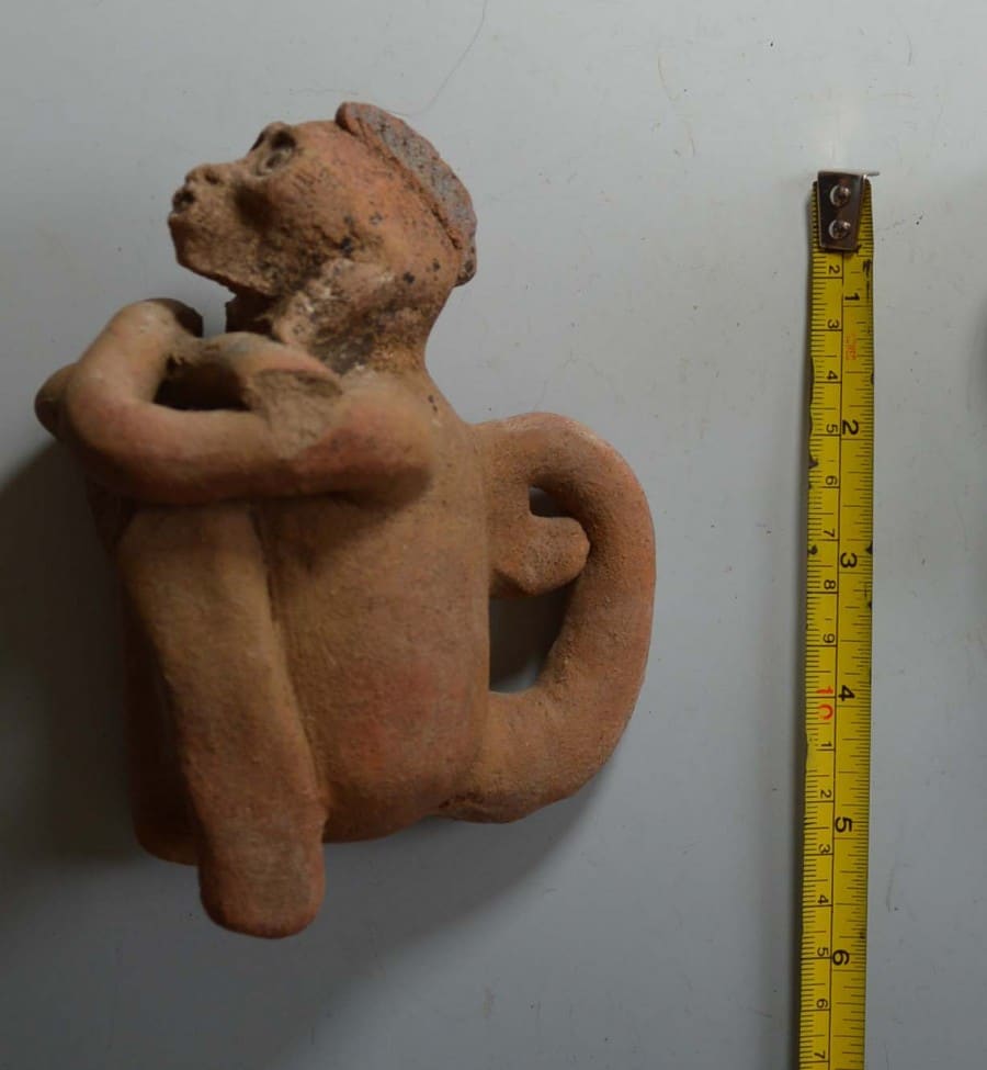 A rare Pre columbian Aztec monkey figure_Sold - tribalartantiques.com